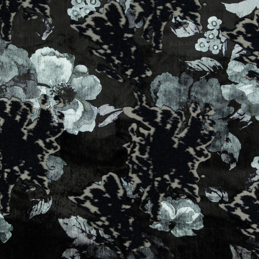 Stroheim's Abloom Velvets